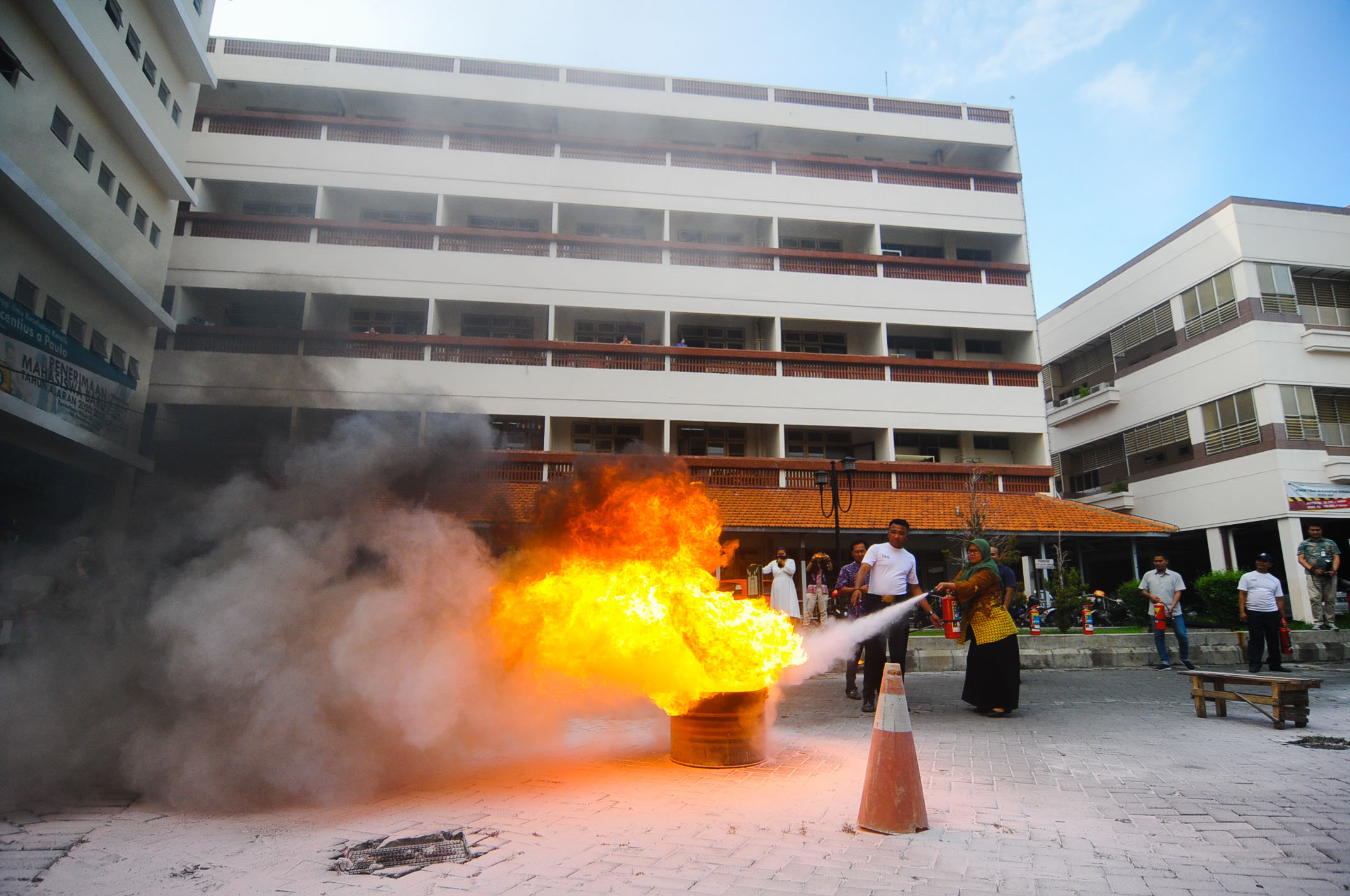 SimulasiÂ Tanggap Darurat Kebakaran