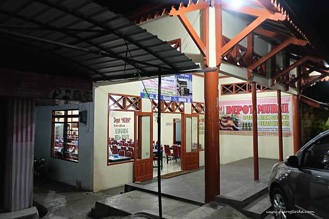 Ayam Goreng Bu Sri dan Depot Murni Pandaan, Mana yang Cihui?