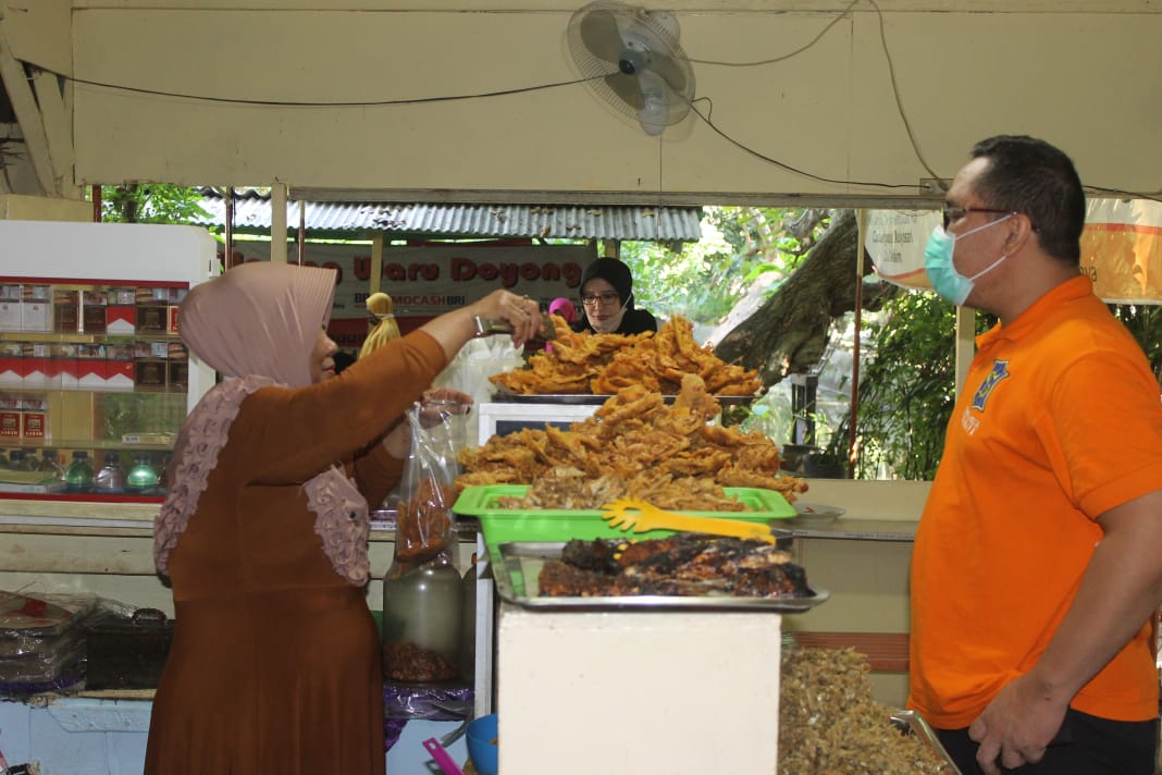 Warung Waru Doyong, Pusatnya Menu Rumahan di Surabaya