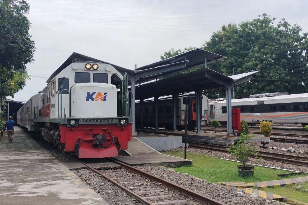 Kecepatan Kereta Api Ditingkatkan, Warga yang Hendak Melintasi Perlintasan Diminta Lebih Waspada