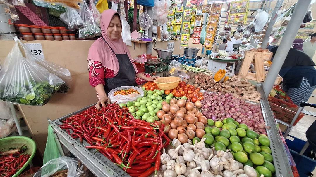 Jelang Ramadan, Pasar di Surabaya Mulai Diserbu Masyarakat, Harga ...