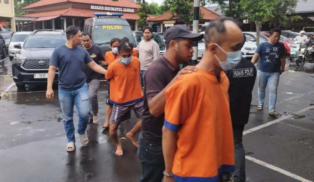Polisi Berhasil Tangkap Seluruh Pelaku Pembacokan 3 Warga di Banyuwangi, Tersangka Berjumlah 4 Orang