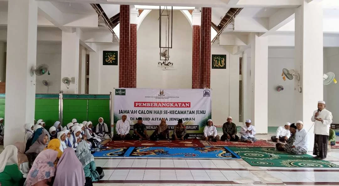 Masjid Tertua Ini Jadi Titik Pemberangkatan Puluhan CJH Asal Jenu, Tuban