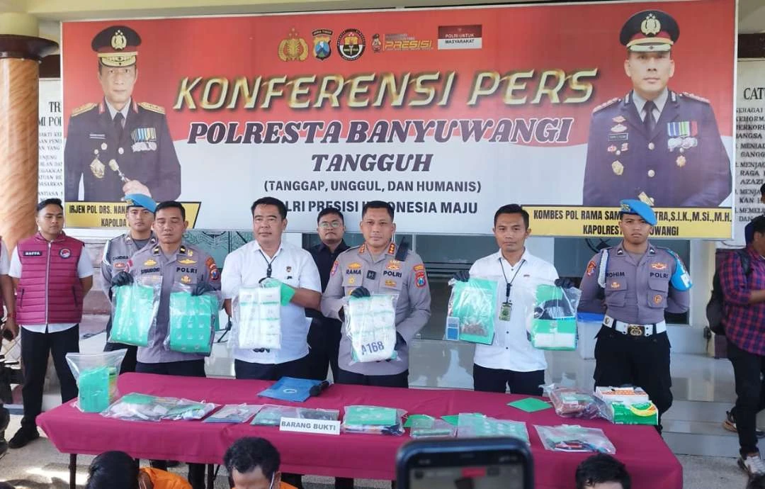 Polresta Banyuwangi Sita 2,1 kg Sabu Dari Dua Tersangka Jaringan Antar Provinsi