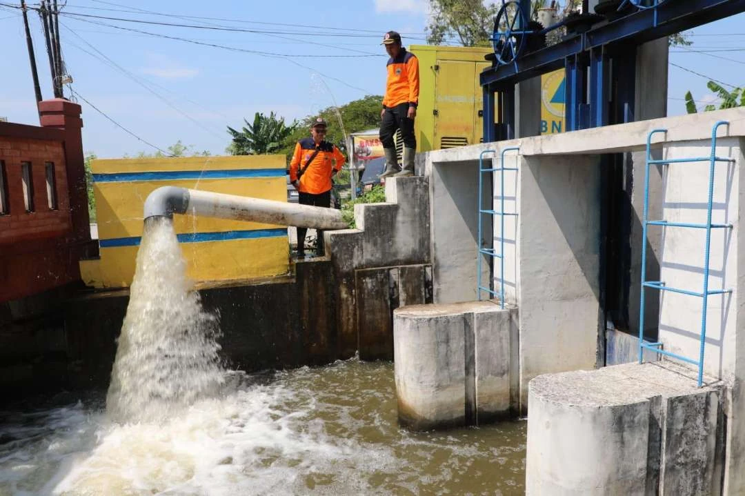 Pemprov Jateng Optimalkan Pompa, Rob Sayung Demak Mulai Surut