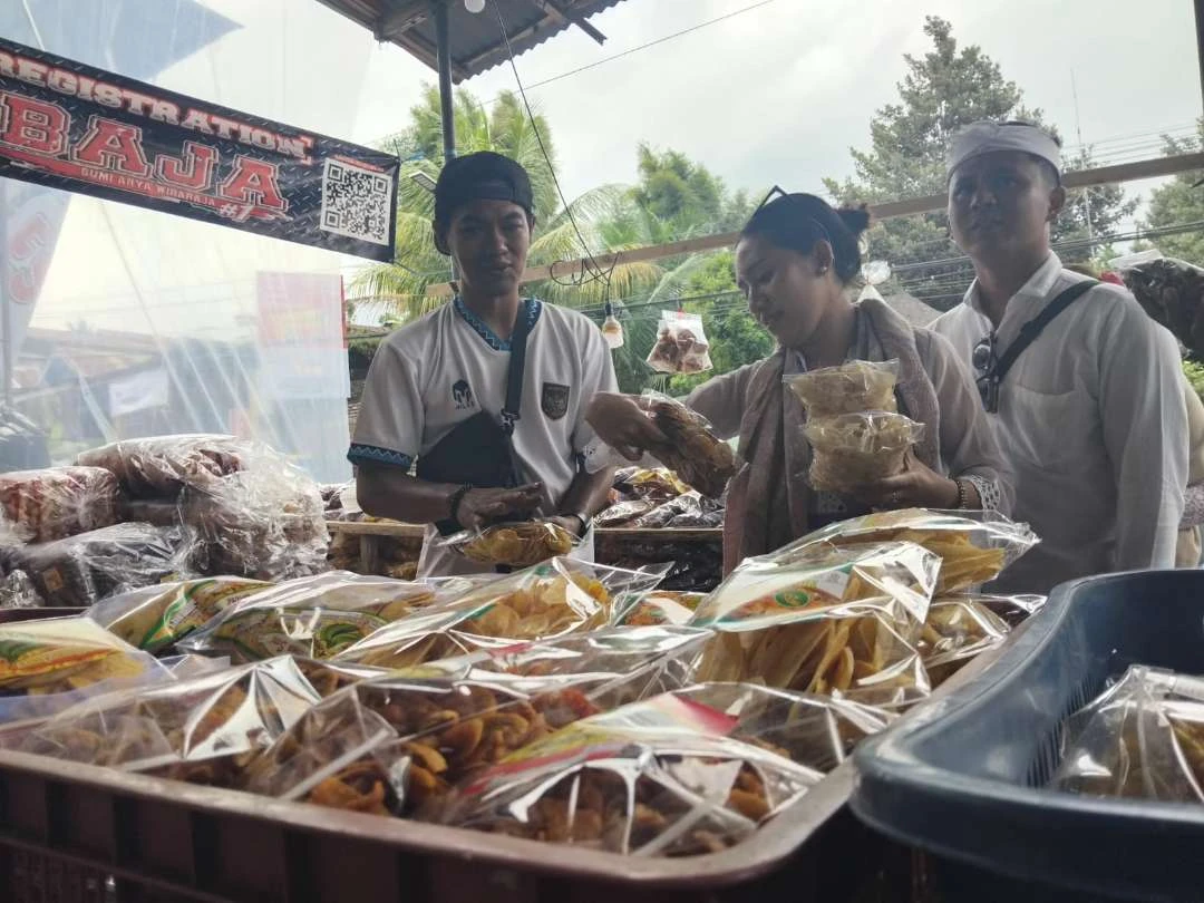 Momentum Spiritual di Pura Giri Semeru Agung yang Hidupkan Ekonomi Desa ...