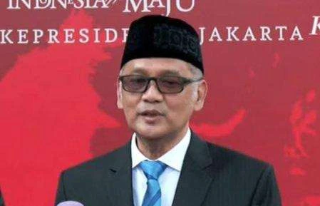 Gus Irfan Yusuf Menjadi Menteri Haji dan Umrah Pertama