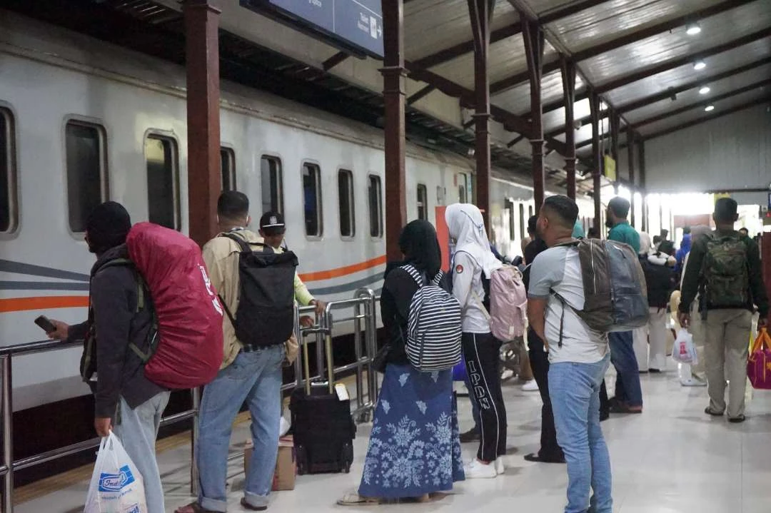 Mulai 25 Januari 2026, Tiket Kereta Api Untuk Mudik Lebaran Sudah Bisa ...